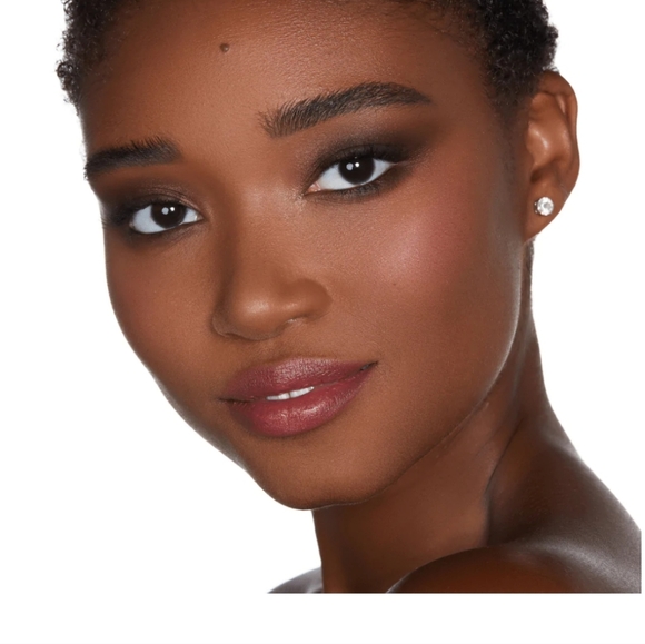 TRUE+Luscious | Makeup | Lucky Glow Palette | Poshmark